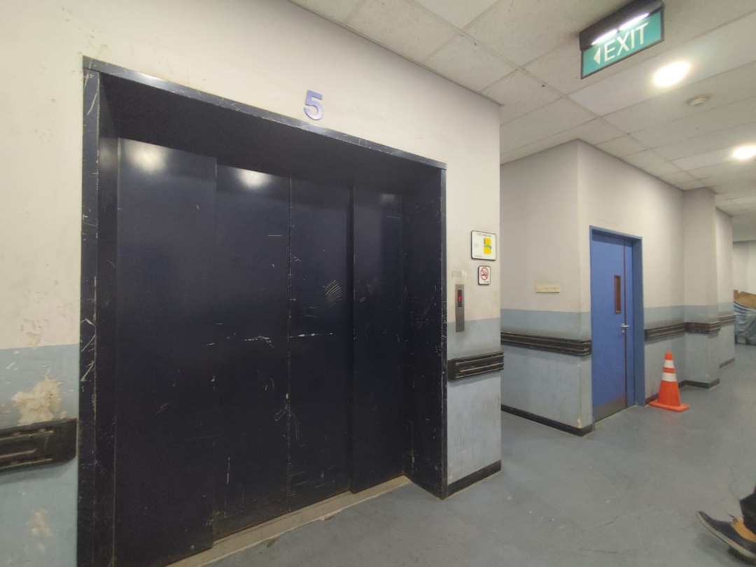 Spacious and Airy Unit for Rent, Property, Rentals, Commercial on Carousell