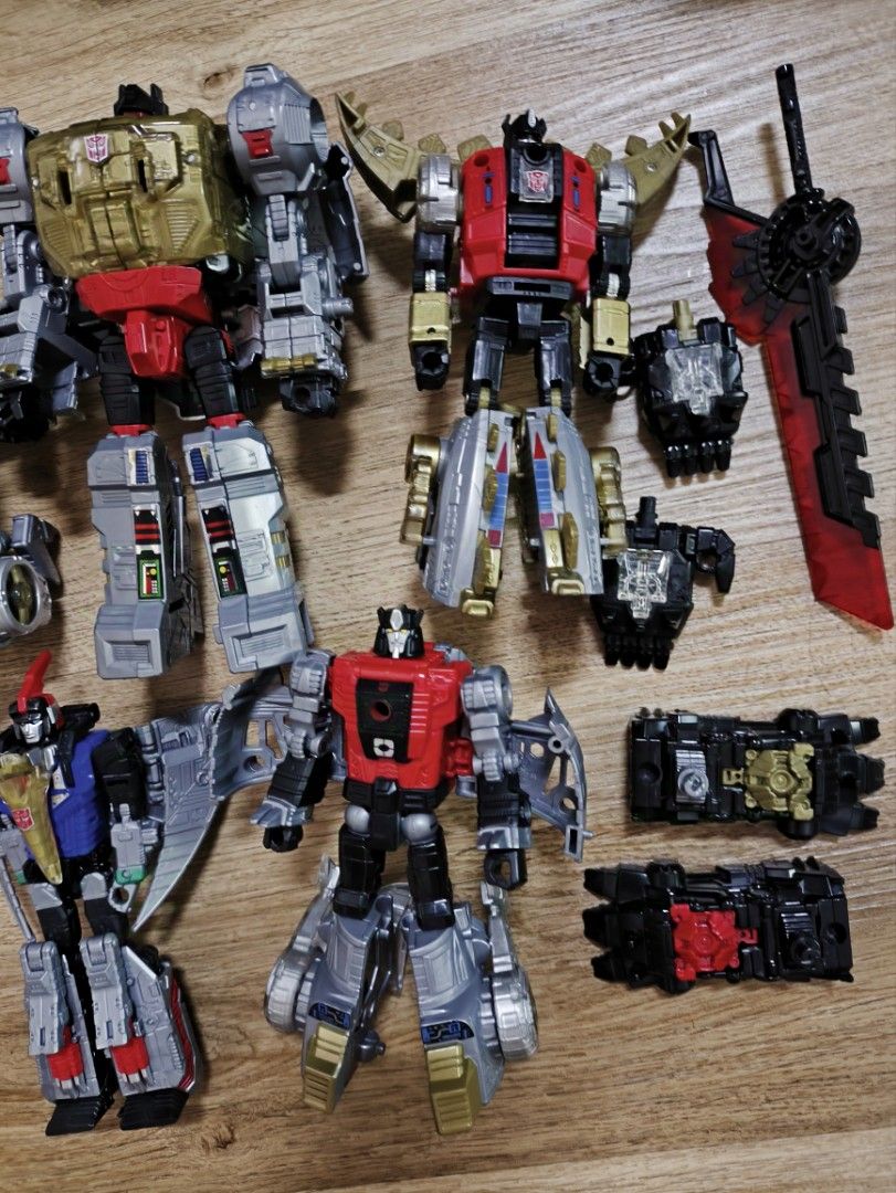 Super Duper Offer!! Transformers POTP Volcanicus Dinobots Combiner Set ...