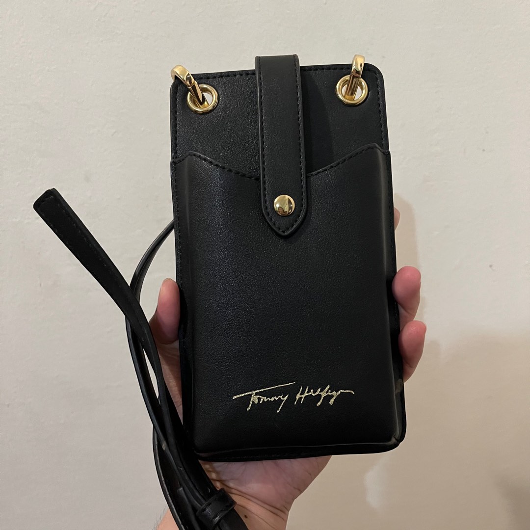 Tommy Hilfiger Phone Crossbody Bag Black Leather, Women's Fashion, Bags ...