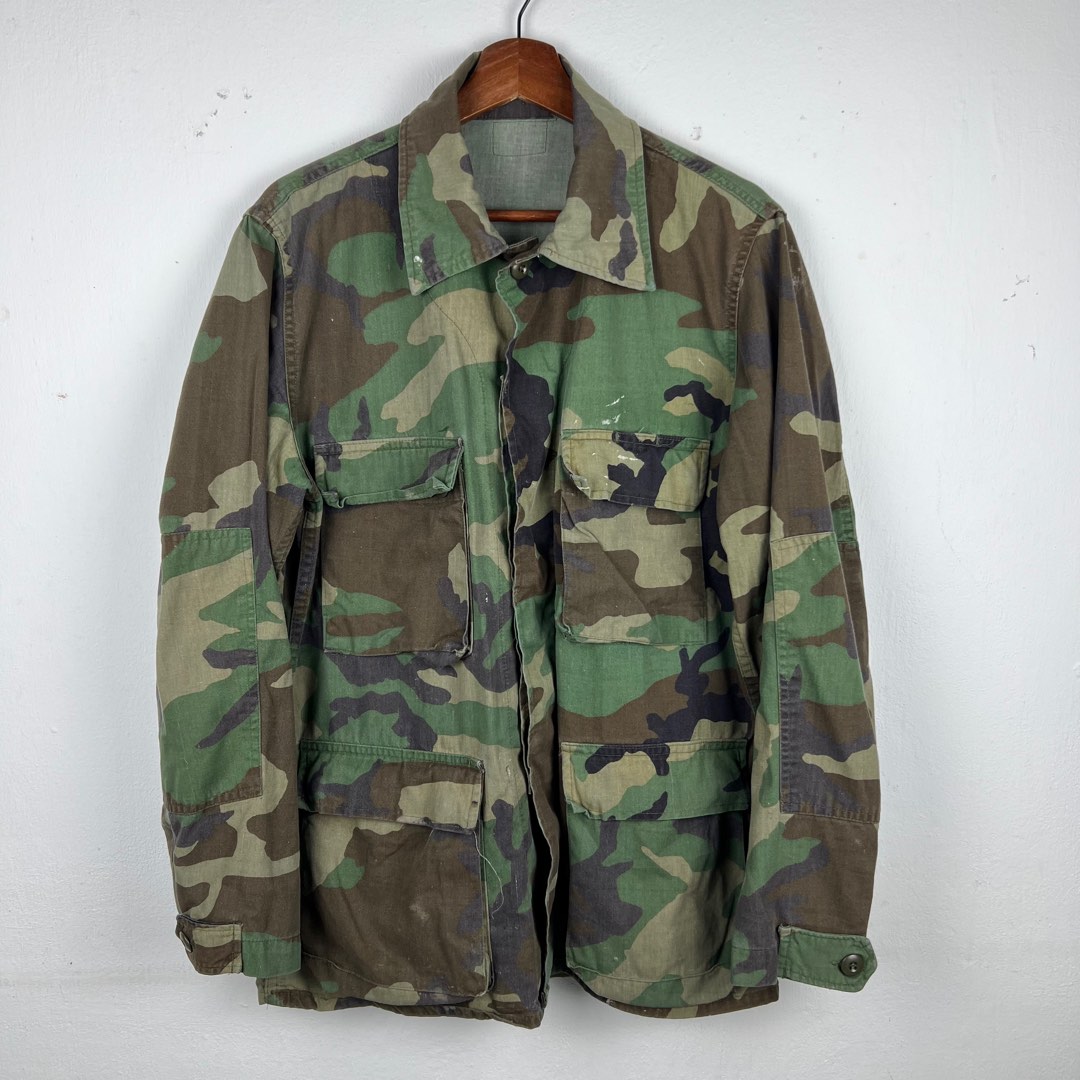 Vintage US Army BDU Woodland Camo Jacket, Men's Fashion, Coats, Jackets ...