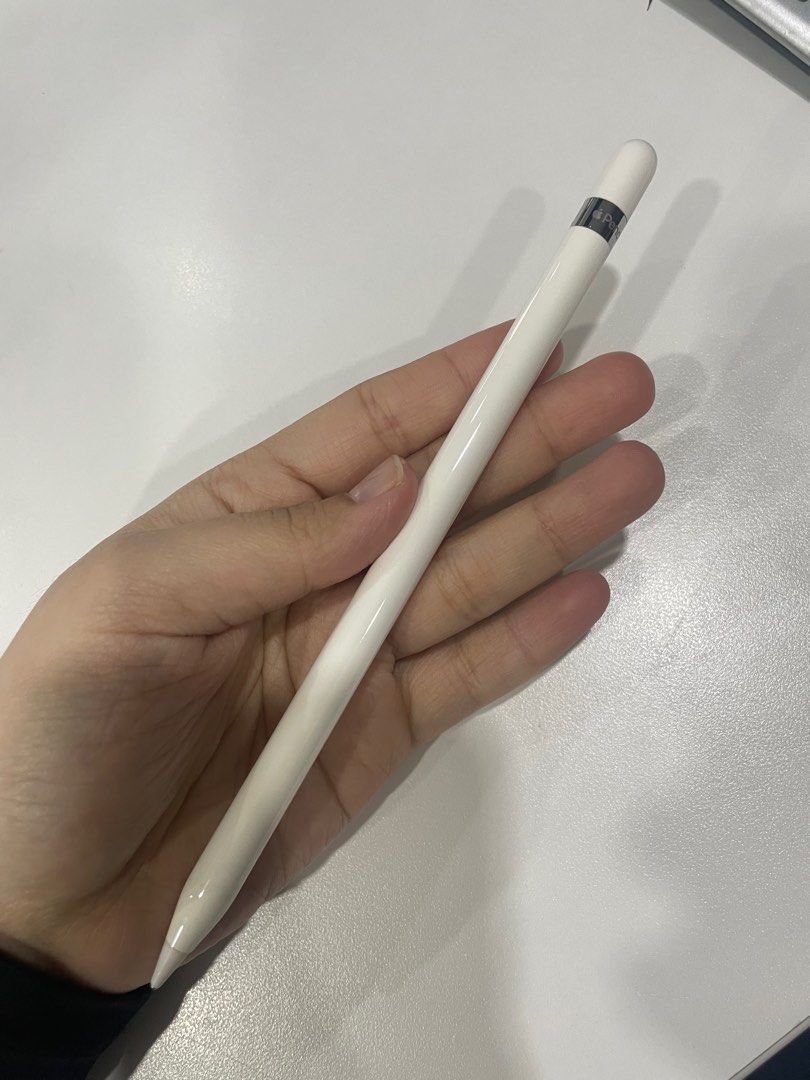 Apple pencil 1st gen, Mobile Phones & Gadgets, Other Gadgets on Carousell