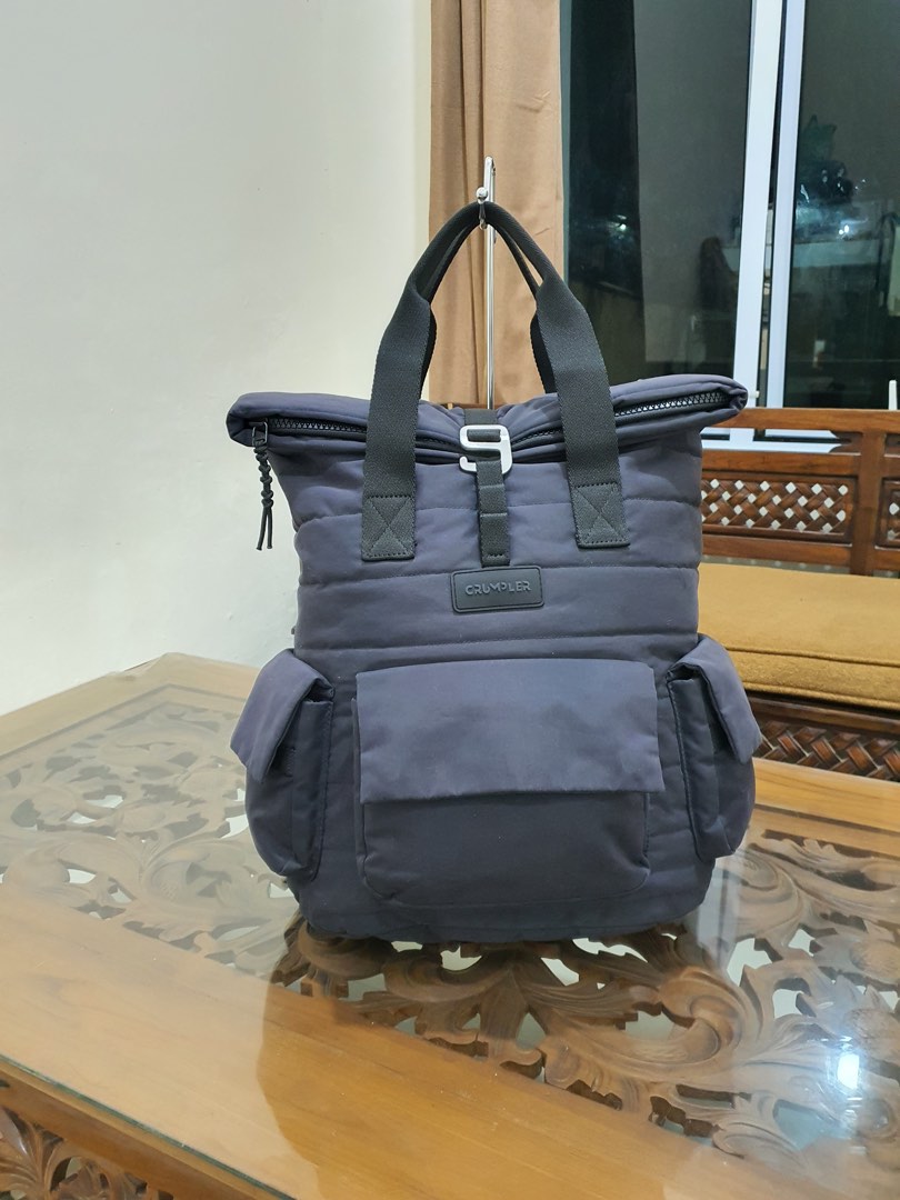 Crumpler Orbital Flight Tote Pack, Fesyen Pria, Tas & Dompet , Ransel ...