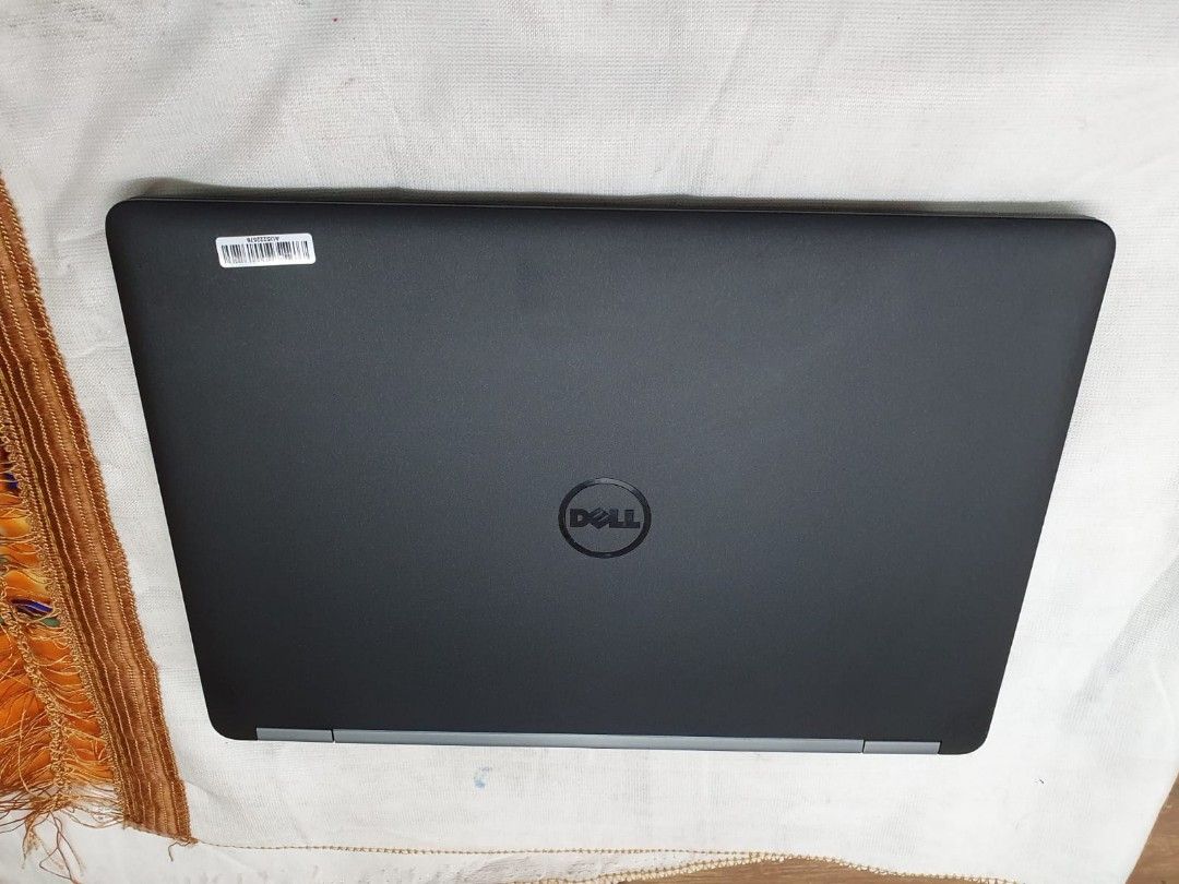 Dell latitude model 7470with backlight keyboard HD display Core i5/6th ...