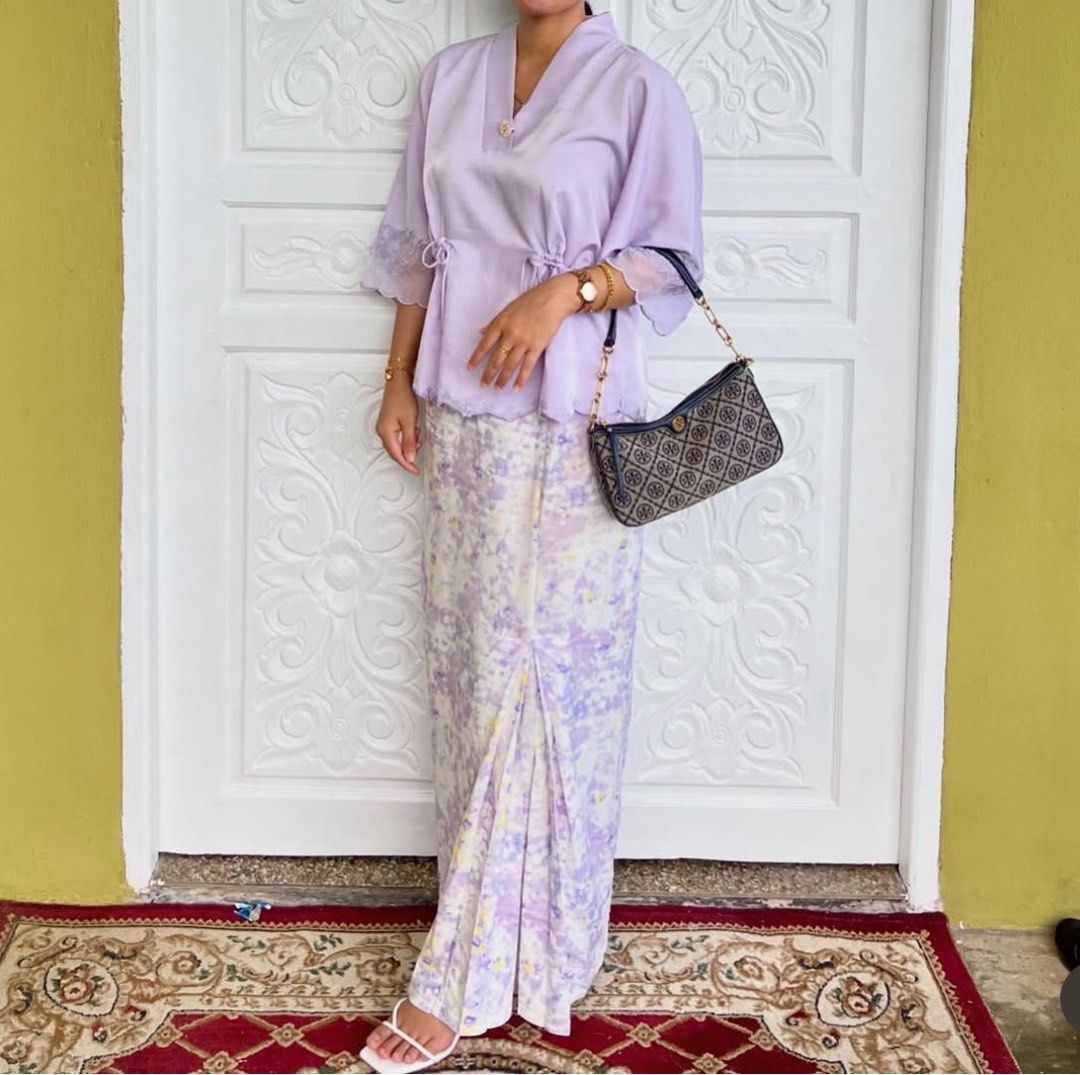 DPLKL (Davis to Wear) Purple Kurung, Women's Fashion, Muslimah Fashion ...