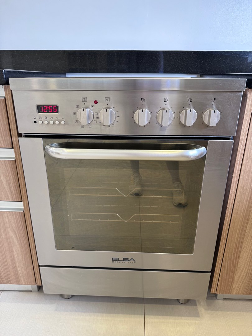 Elba Induction Range with Convection Oven, Furniture & Home Living ...