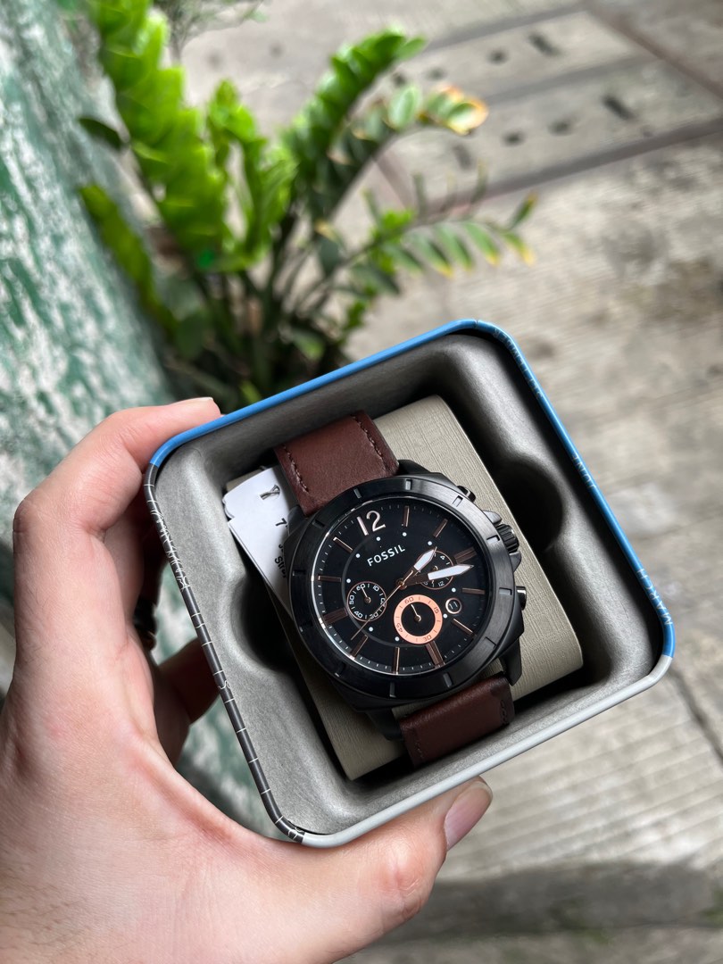 Fossil Mens Watch in Leather Strap, Men's Fashion, Watches ...