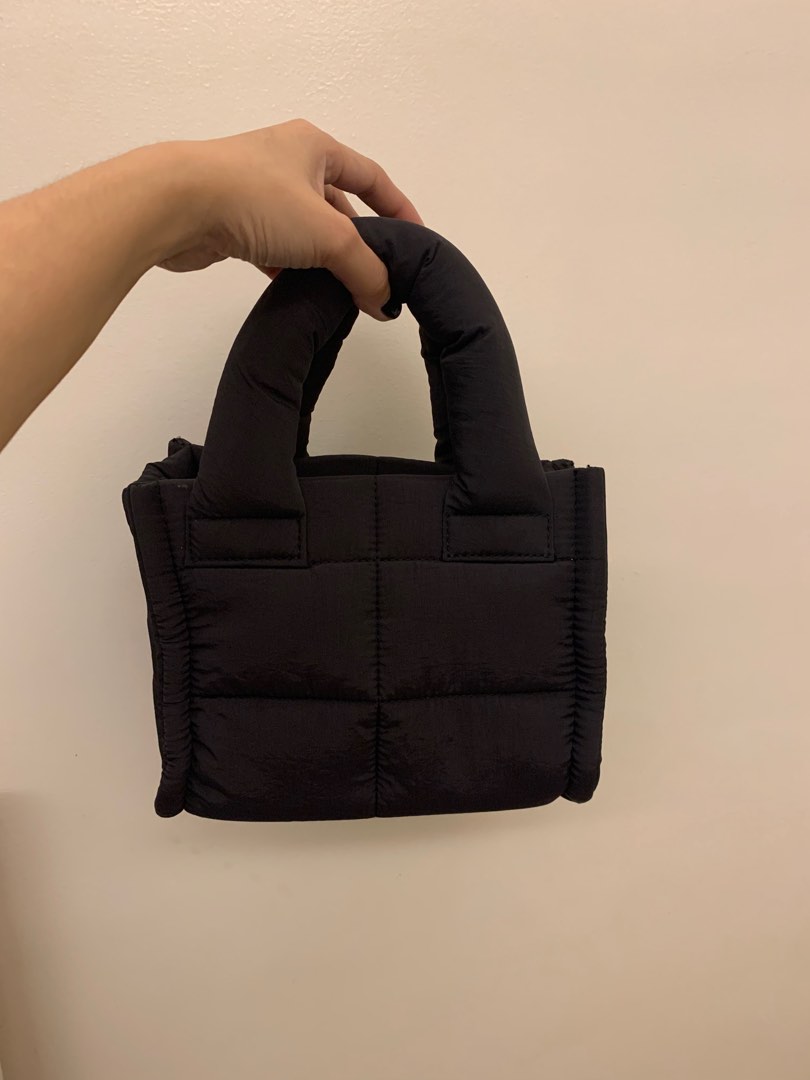 GU Black Puffer Hand/Sling Bag, Women's Fashion, Bags & Wallets, Cross ...