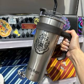 Miniso x Harry Potter tumbler, Furniture & Home Living, Kitchenware ...