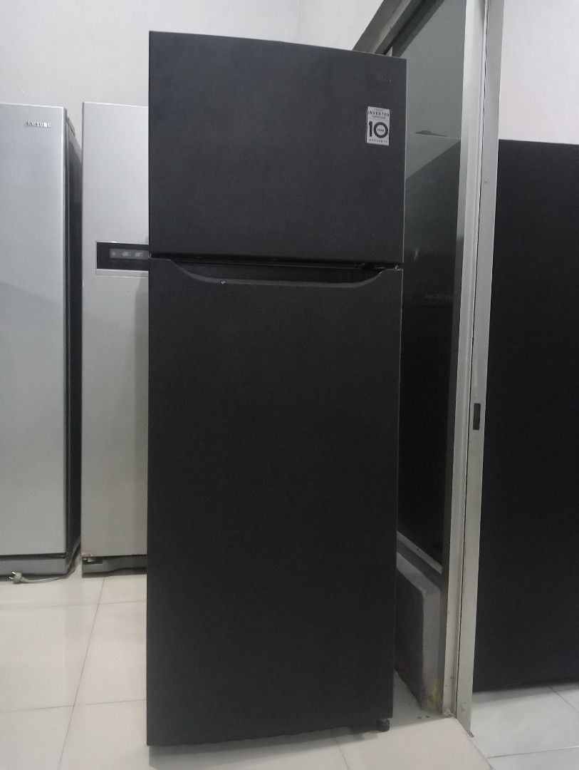 KULKAS 2 PINTU LG INVERTER BESAR 250 BELAS RASA BARU, Barang Yang ...
