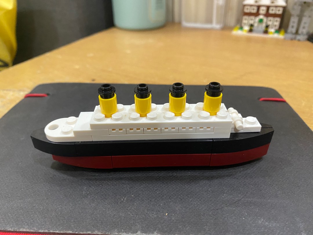 LEGO Titanic Miniature, Hobbies & Toys, Toys & Games on Carousell