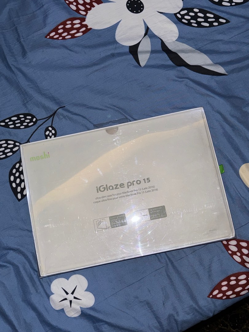 Original IGLAZE - Macbook Pro Case (15Inch), Computers & Tech, Parts ...