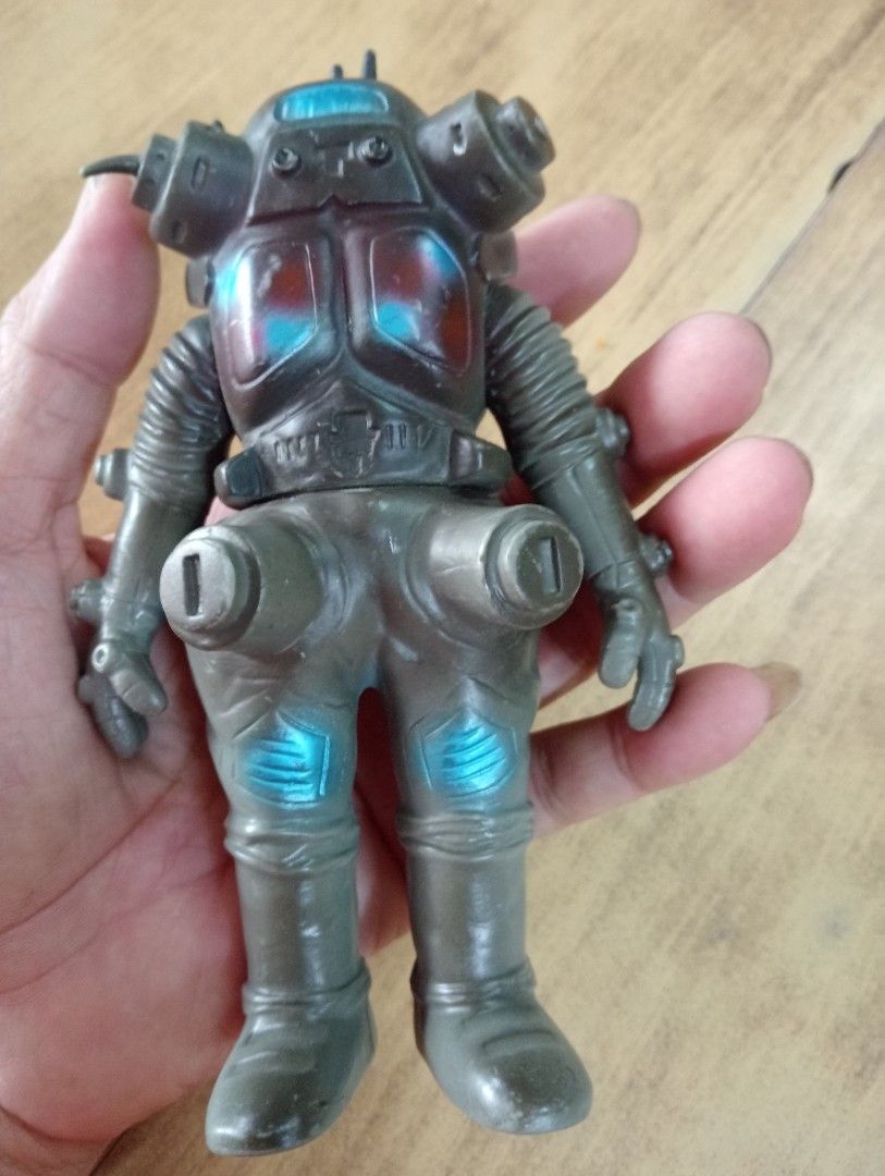 Popy Ultraman Kaiju KING JOE Soft vinyl Figure Kingsaurus series Rare ...