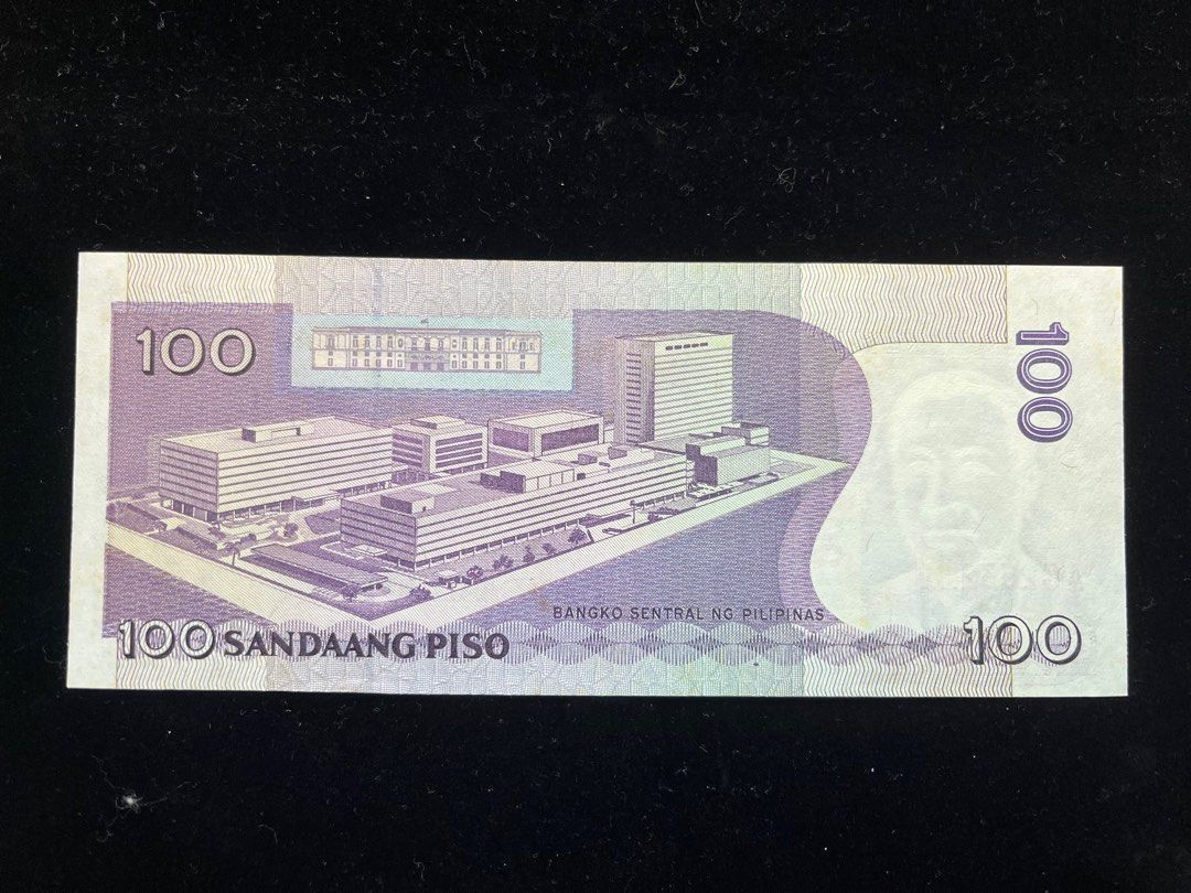 100 pesos Sandaang Piso One Hundred pesos Philippines banknote ...