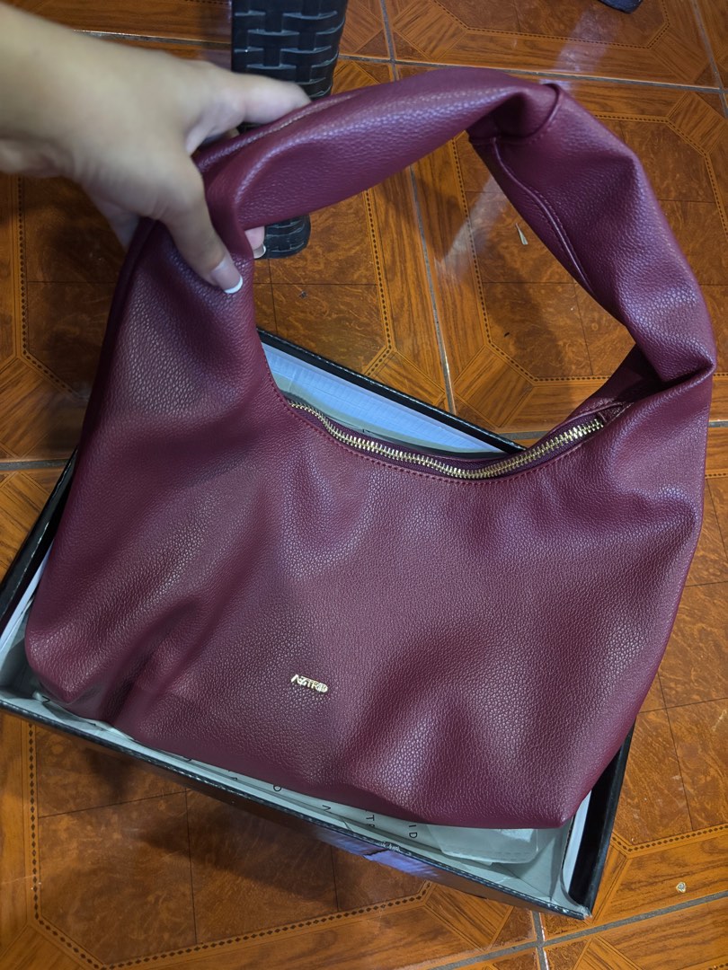 Aztrid Hobo Bag in Redox Color-Small, Women's Fashion, Bags & Wallets ...