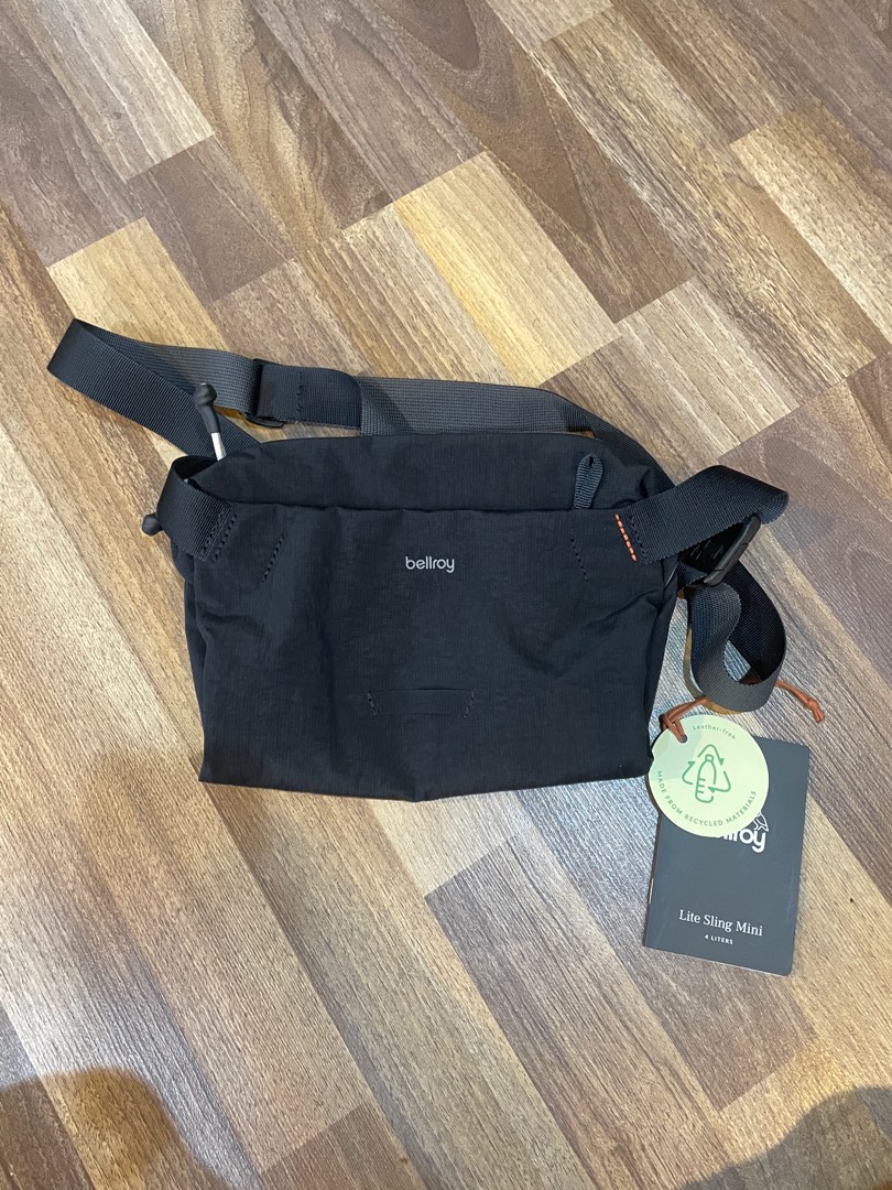 Bellroy Lite Sling Mini 4L, Men's Fashion, Bags, Sling Bags on Carousell