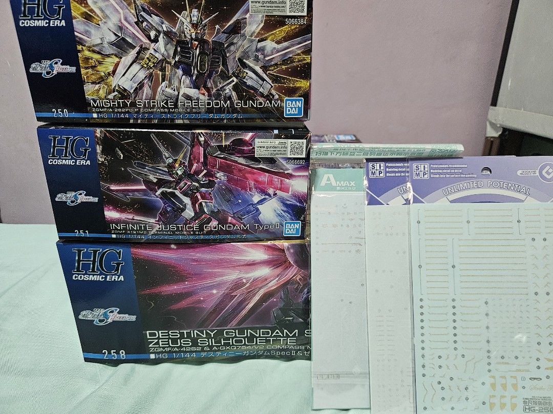 HG Destiny gundam spec2, Zeus Silhouette, Infinite Justice gundam Type ...