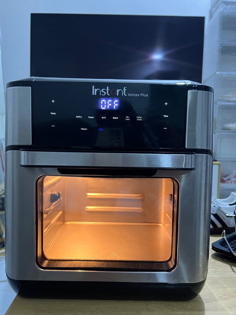 Instant Vortex Plus 9.5 Liters 7-in-1 Air Fryer Oven with Rotisserie ...