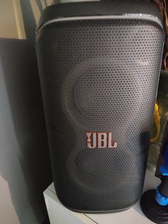 Devant SWS-01B Bluetooth Speaker (NEW), Audio, Soundbars, Speakers ...