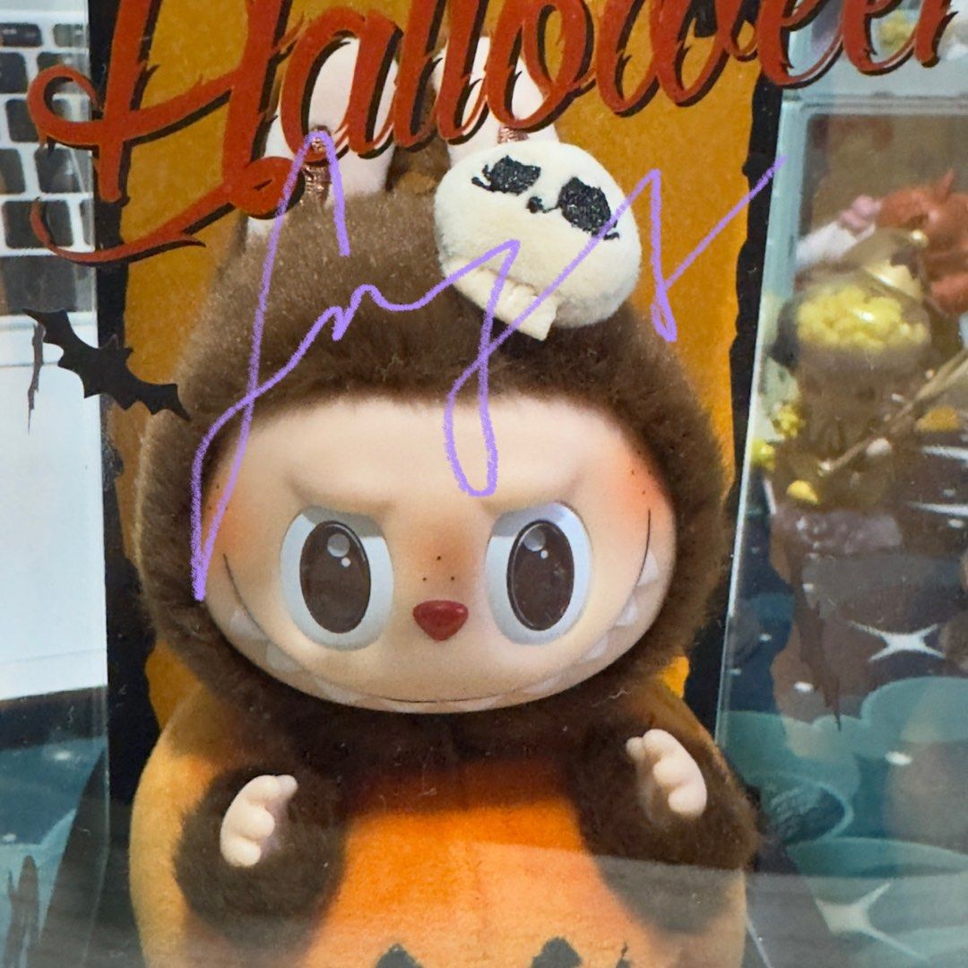 Labubu Halloween Hallobubu, Hobbies & Toys, Toys & Games on Carousell