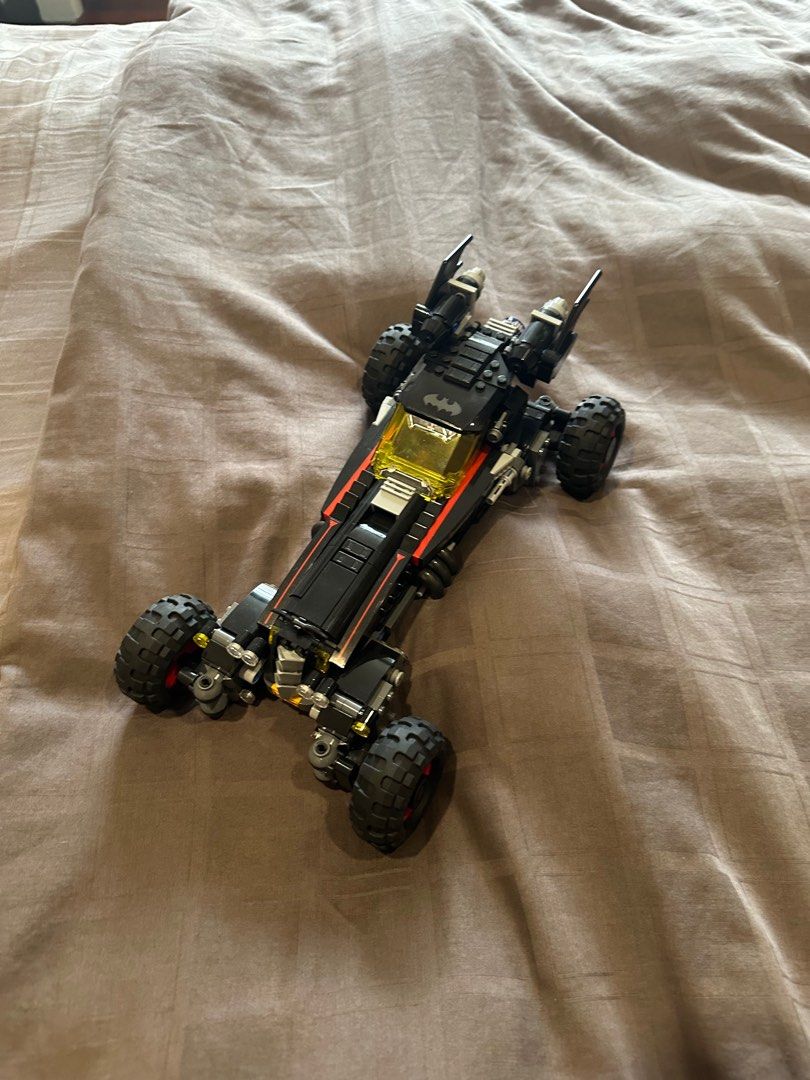 LEGO BATMAN SPEEDWAGON 70905 BATMOBILE, Hobbies & Toys, Toys & Games on ...