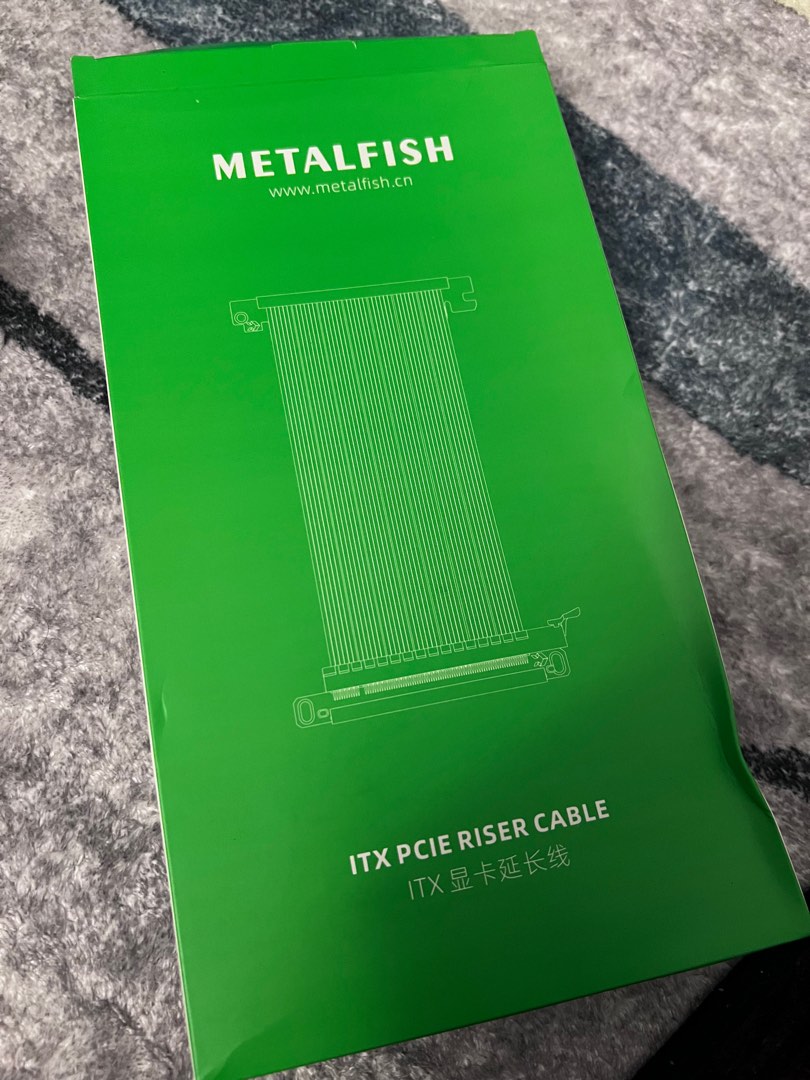 Metalfish white PCle Gen 3 riser cable, Computers & Tech, Parts ...