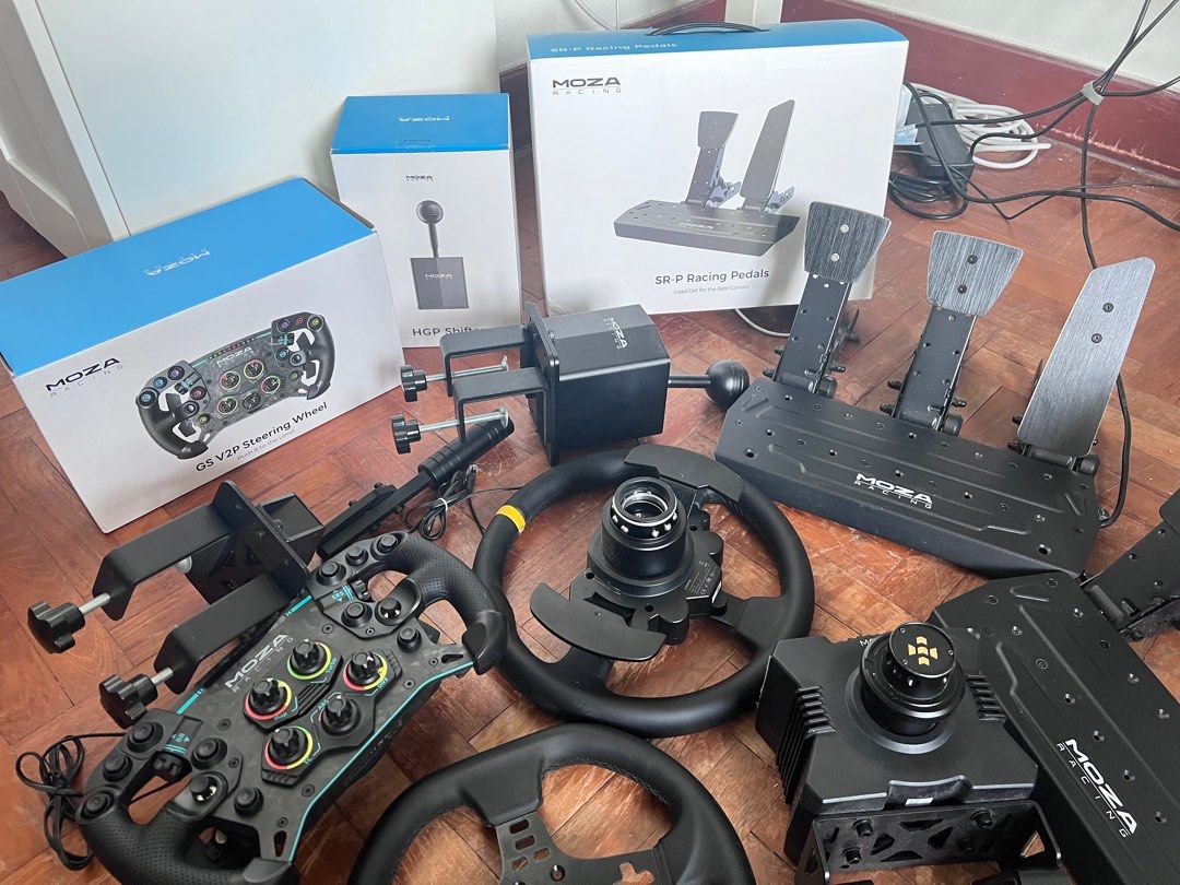Moza R5 & Moza handbrake & SRP Racing Paddle & HGB Shifter & GS V2P ...