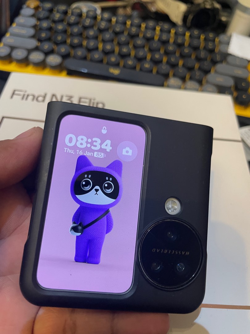 Oppo Find N3 Flip Cream Gold 256GB, Mobile Phones & Gadgets, Mobile ...