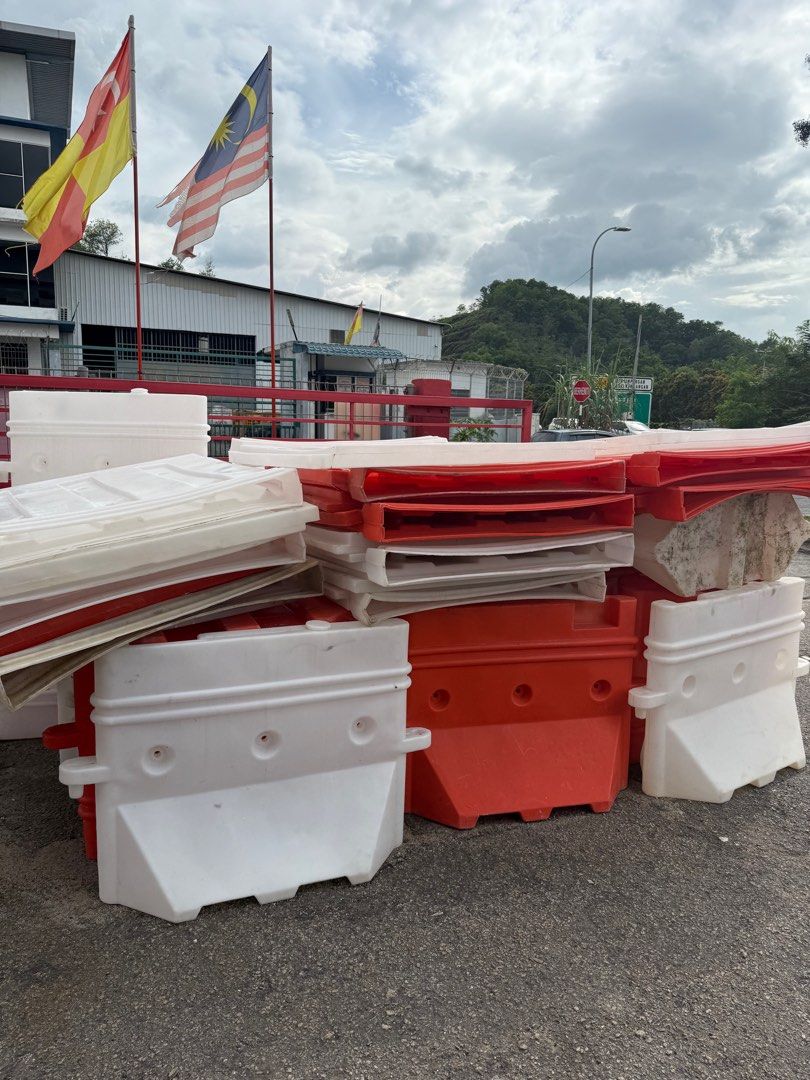 Plastic Barrier & Hoarding, Furniture & Home Living, Security & Locks ...