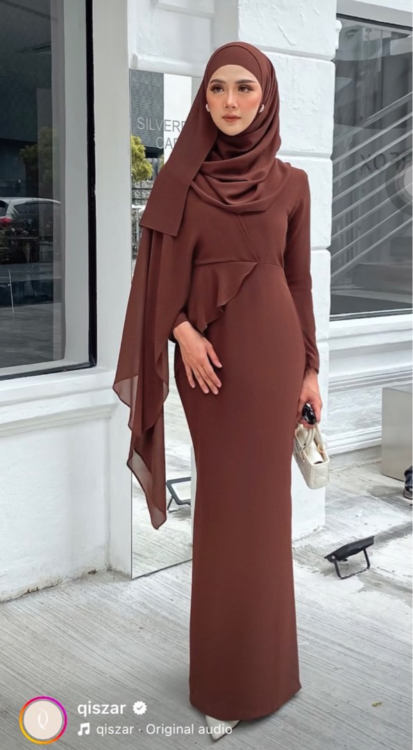Qiszar Lenora Luxe, Women's Fashion, Muslimah Fashion, Dresses on Carousell