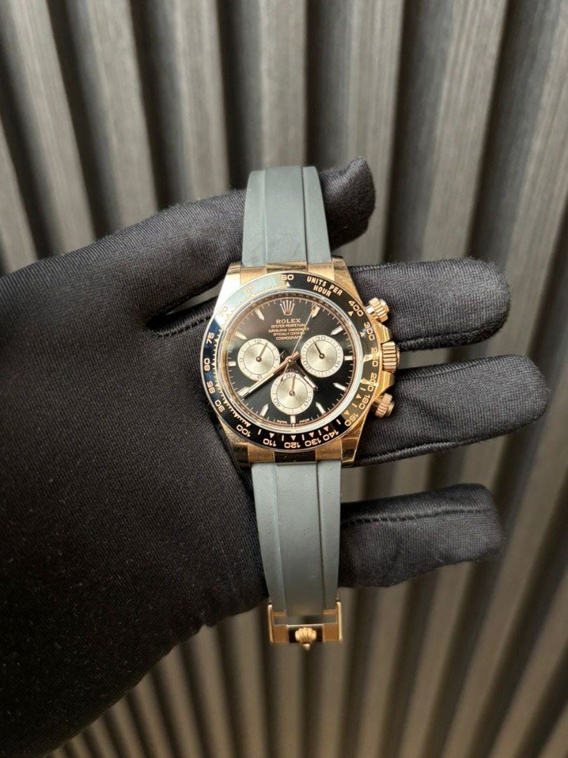 Rolex Daytona 126515 Black Rose Gold 2023, Luxury, Watches on Carousell