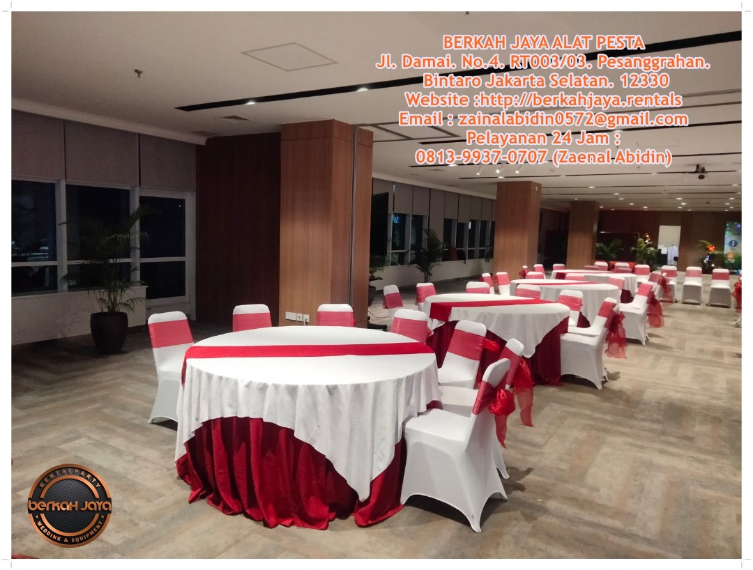 Sewa Meja Bundar Cover Merah Putih Di Jakarta Selatan, Properti, Rental di Carousell