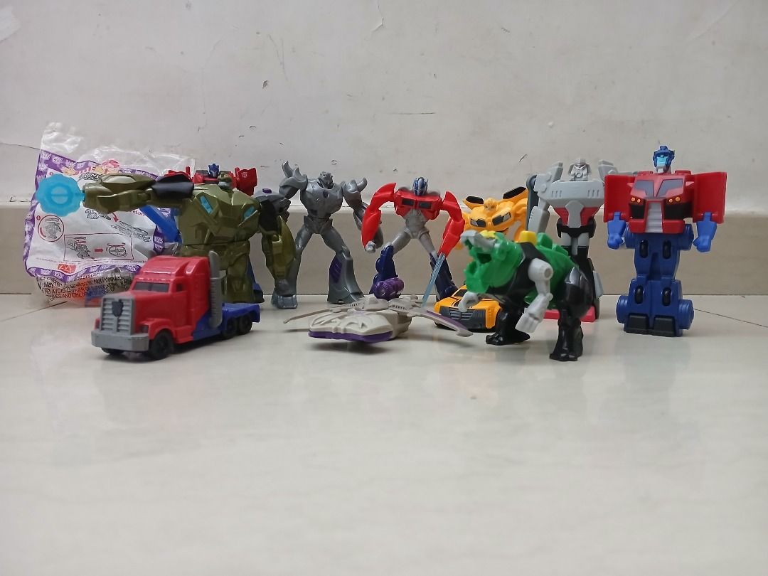 Transformers McDonald's Prime Armada Robots in Disguise Animated series Optimus Prime Megatron ...