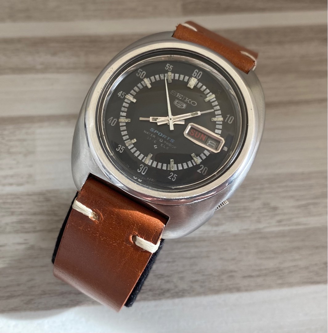 Vintage Seiko 5 Sports 6119-8310, Men's Fashion, Watches & Accessories ...