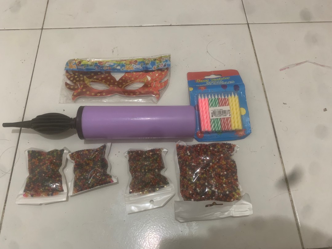 4 magic beads water, pompa balon, lilin ultah, dan topeng (ambil semua ...