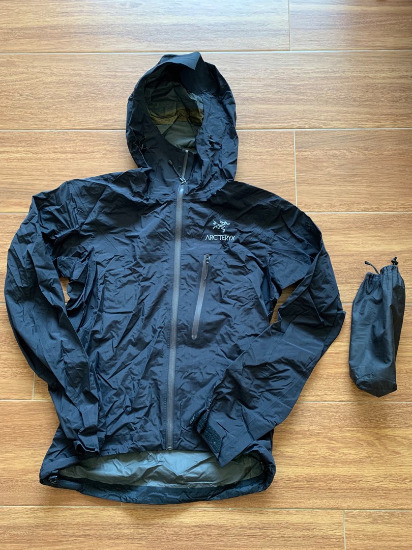 Arctery Alpha SL Jacket Gore-tex, 男裝, 外套及戶外衣服 - Carousell