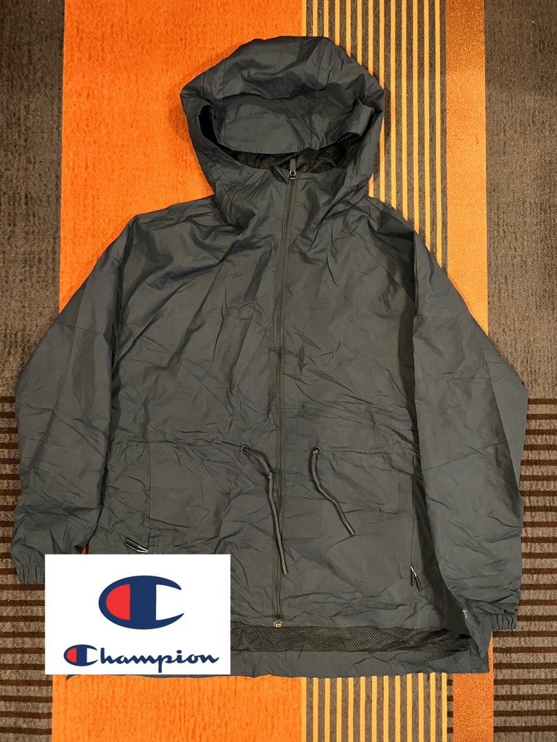 Champion Wind Breaker As new condition, Men's Fashion, Coats, Jackets ...