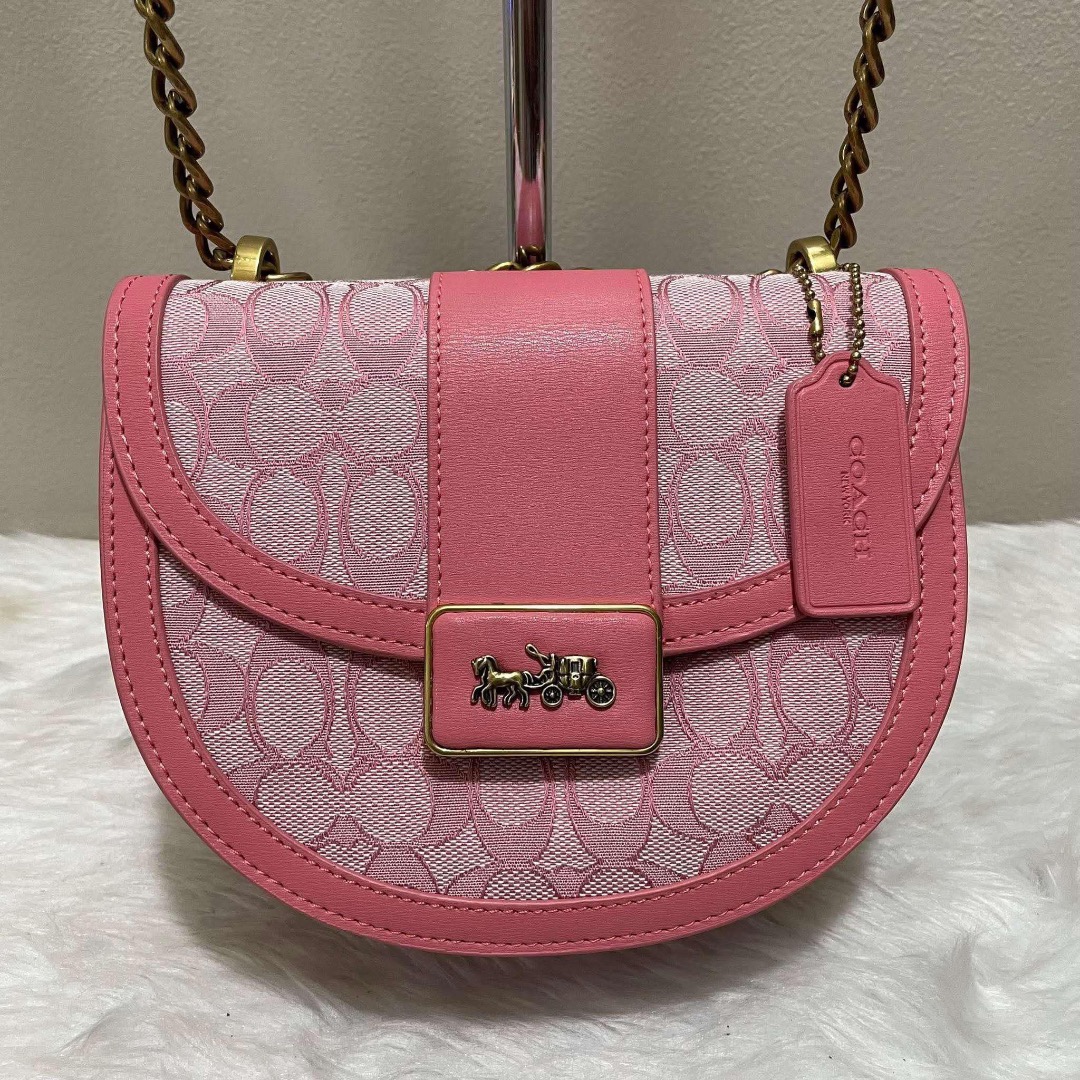 COACH Allie Saddle, Women's Fashion, Bags & Wallets, Shoulder Bags on ...