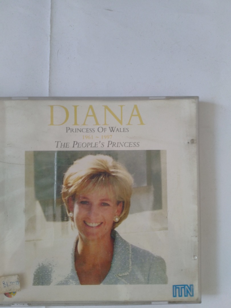 Diana Princess of Wales 1961-1997 The people's princess, Hobbies & Toys ...