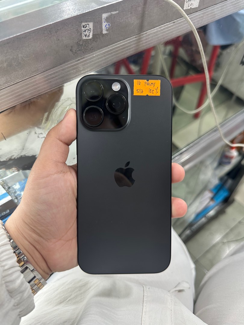 Iphone 16 Pro Max 512gb 100% batt FU, Announcements on Carousell