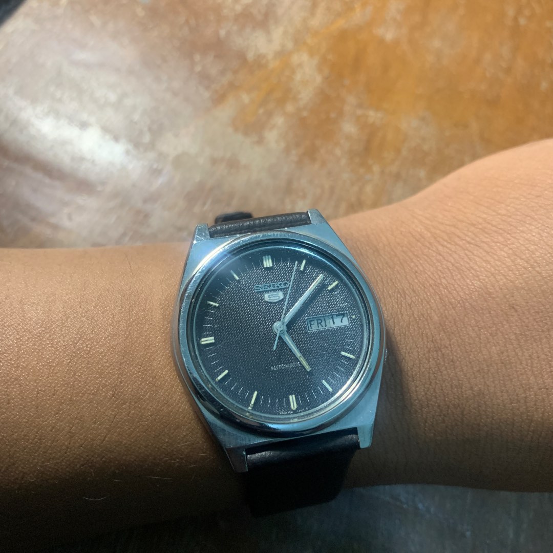 Jam Seiko 5 Caliber 7009 Vintage, Fesyen Pria, Jam Tangan di Carousell
