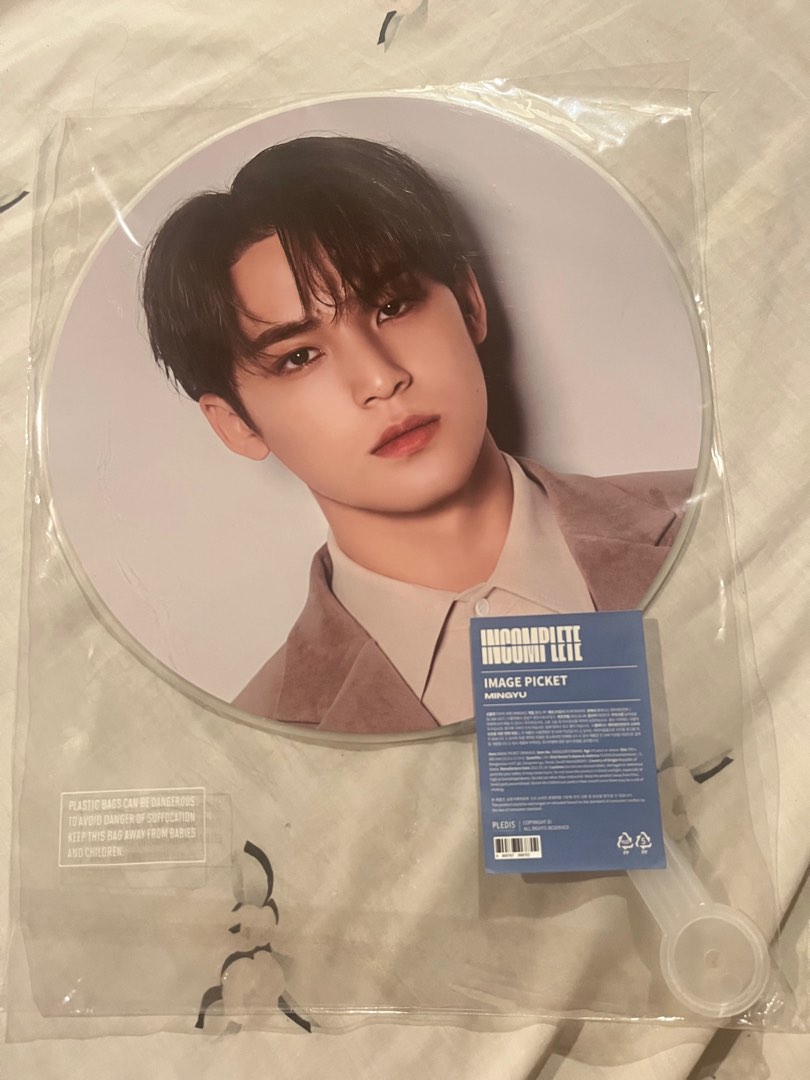 SEVENTEEN Mingyu Image Picket, Hobbies & Toys, Memorabilia ...