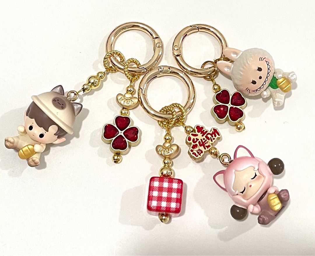Popmart lucky cat labubu & skullpanda handmade keychain (CNY collection ...
