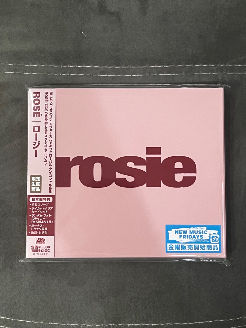 Rosie Japan Edition CD ROSE Blackpink, Hobbies & Toys, Music & Media ...