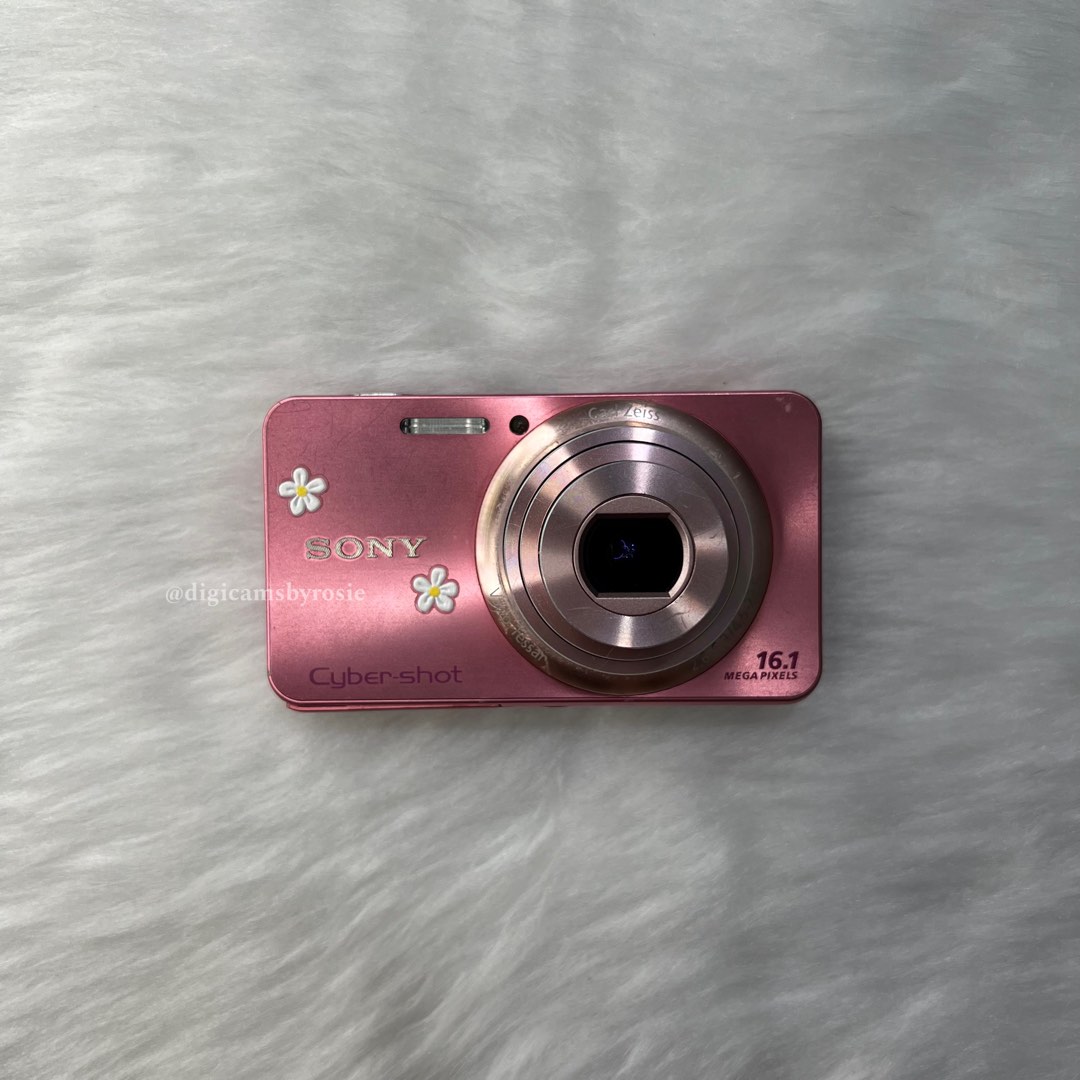 Sony Cybershot DSC W570, Photography, Cameras on Carousell