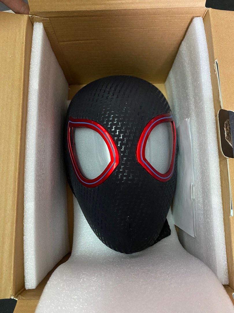Spider-Man Mask with Moving Eyes, Miles Morales Version, Remote Control ...