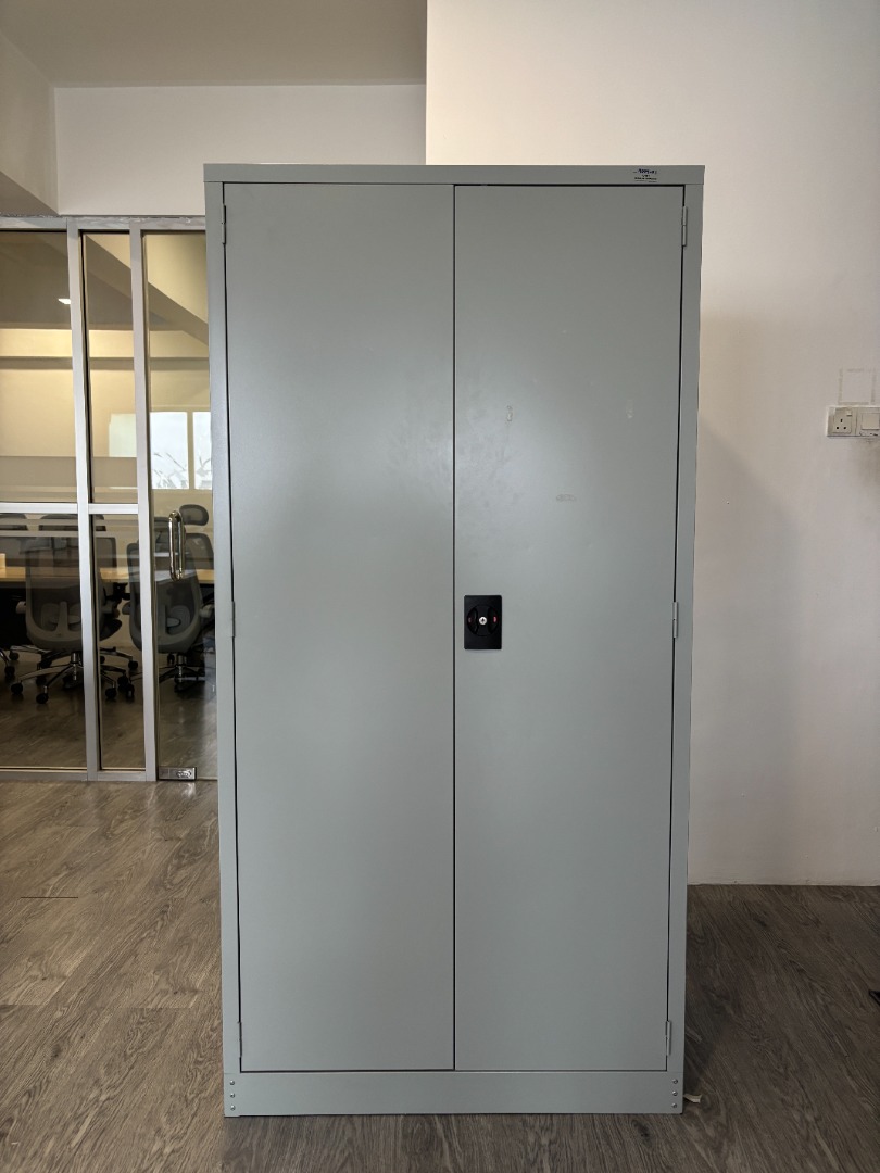 Steel Cabinet/ Cabinet Besi/ Rak Besi, Furniture & Home Living ...