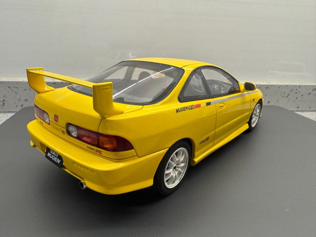 1/18 Honda Integra (DC2) Type R Mugen Hong Kong Exclusive Model (Yellow ...