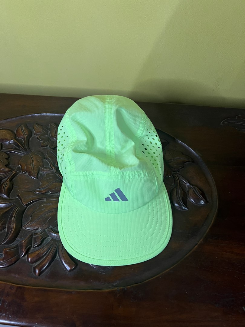 Adidas hijau neon cap, Fesyen Pria, Aksesoris, Topi di Carousell