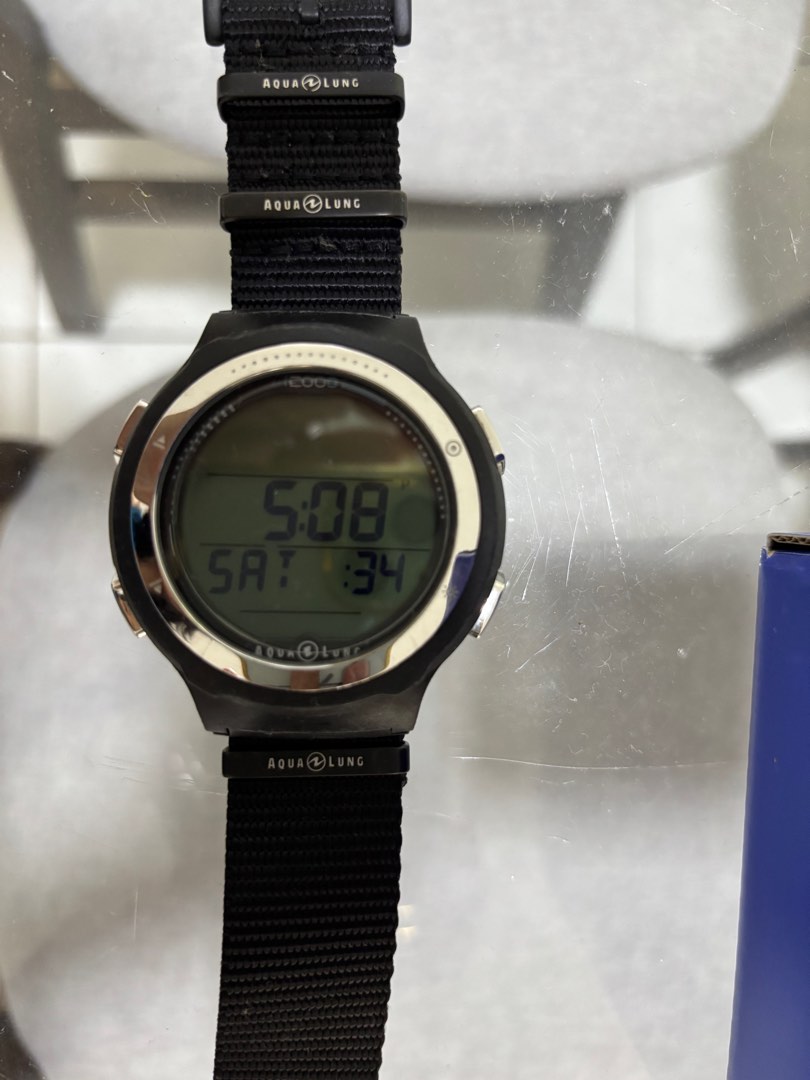 Aqualung Dive Computer, Men's Fashion, Watches & Accessories, Watches ...