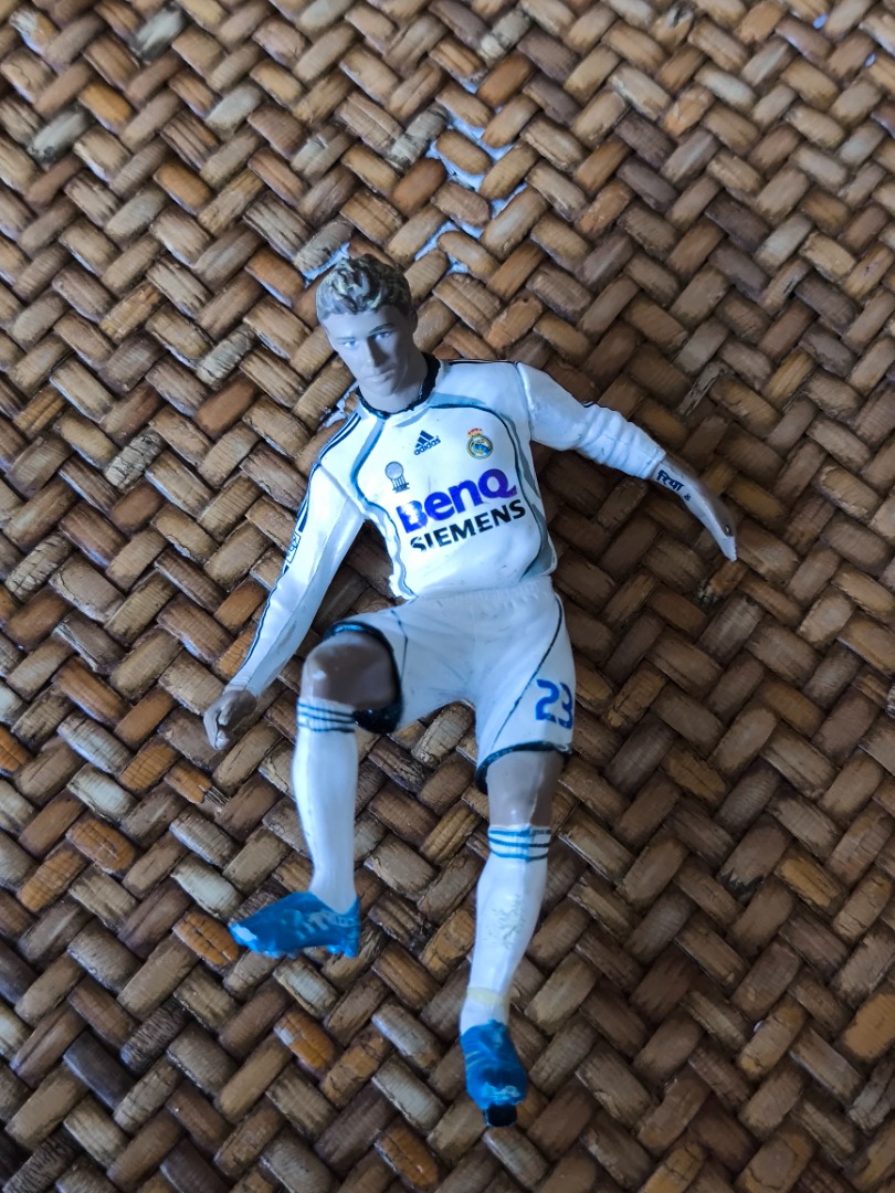 David Beckham Real Madrid Figurine 2006/2007, Hobbies & Toys ...